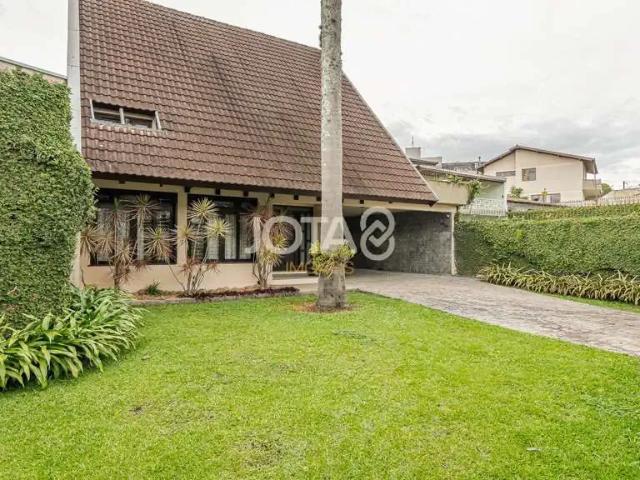 Casa / Sobrado para Venda em Curitiba/PR Mercês 5 Quartos