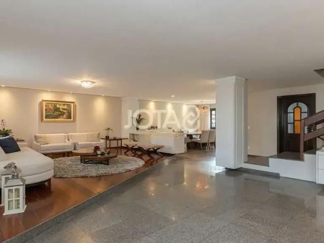 Casa / Sobrado para Venda em Curitiba/PR Mercês 3 Quartos