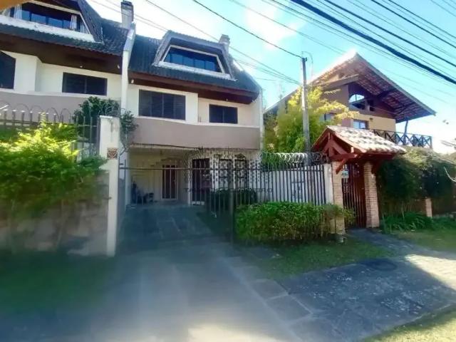 Casa / Sobrado para Venda em Curitiba/PR Mercês 3 Quartos