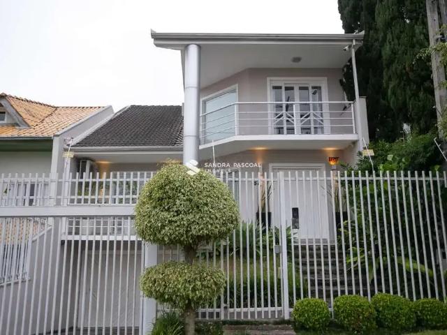 Casa / Sobrado para Venda em Curitiba/PR Mossunguê 4 Quartos