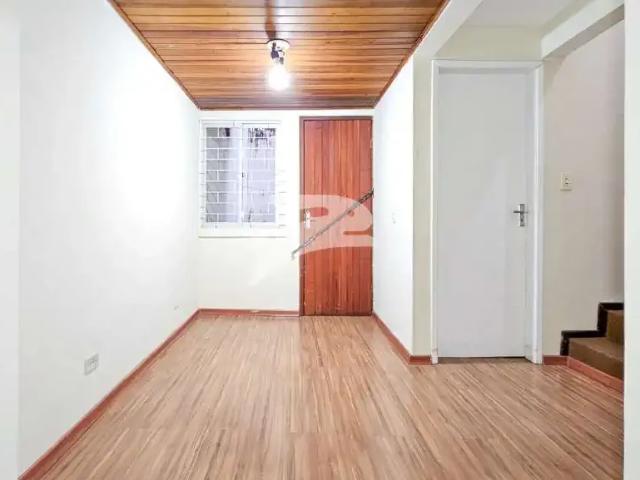 Casa / Sobrado para Venda em Curitiba/PR Mossunguê 2 Quartos