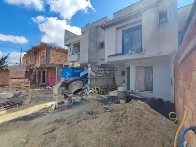 Casa / Sobrado para Venda em Curitiba/PR Novo Mundo 3 Quartos