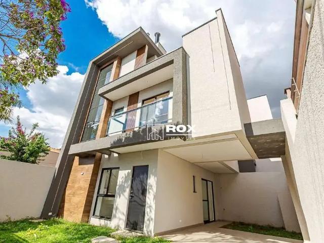 Casa / Sobrado para Venda em Curitiba/PR Novo Mundo 3 Quartos