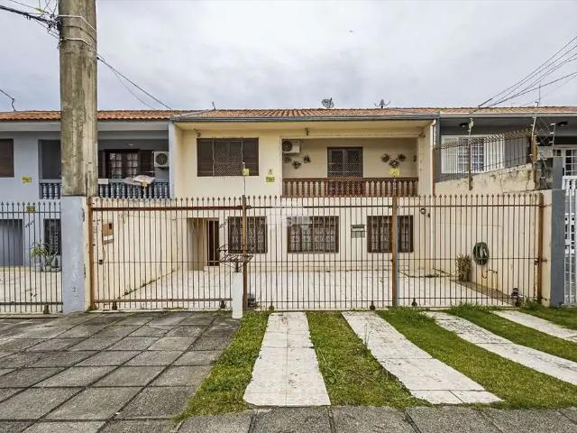 Casa / Sobrado para Venda em Curitiba/PR Novo Mundo 3 Quartos