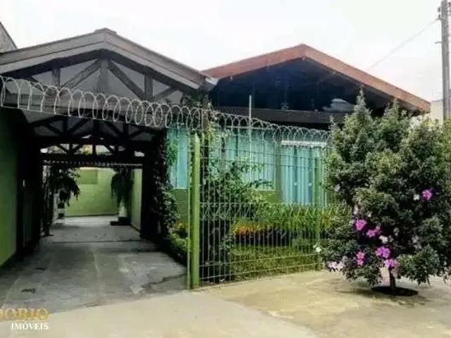 Casa / Sobrado para Venda em Curitiba/PR Novo Mundo 3 Quartos