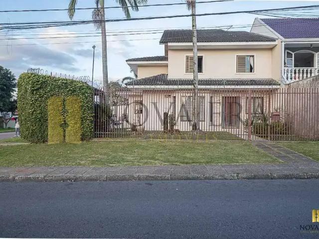 Casa / Sobrado para Venda em Curitiba/PR Novo Mundo 3 Quartos