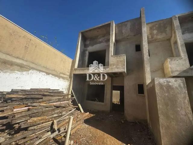 Casa / Sobrado para Venda em Curitiba/PR Novo Mundo 3 Quartos