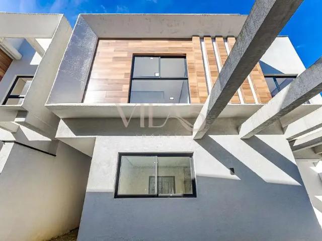 Casa / Sobrado para Venda em Curitiba/PR Novo Mundo 3 Quartos