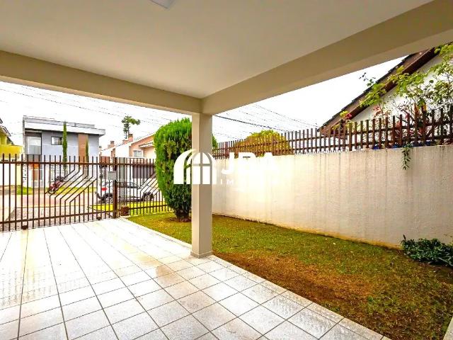 Casa / Sobrado para Venda em Curitiba/PR Novo Mundo 4 Quartos