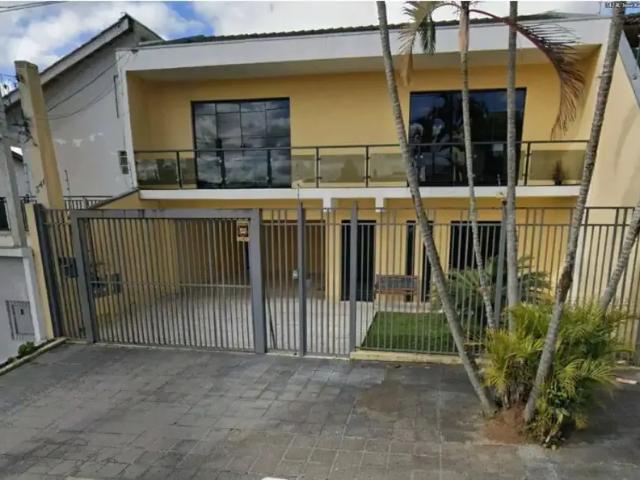 Casa / Sobrado para Venda em Curitiba/PR Novo Mundo