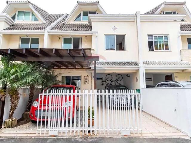 Casa / Sobrado para Venda em Curitiba/PR Orleans 3 Quartos
