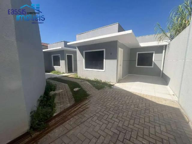 Casa / Sobrado para Venda em Curitiba/PR Atuba 2 Quartos
