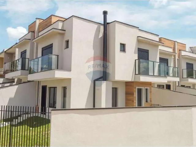 Casa / Sobrado para Venda em Curitiba/PR Atuba 3 Quartos