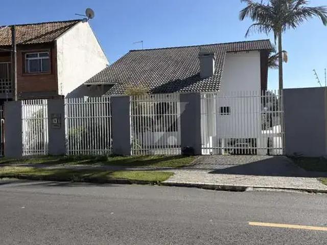 Casa / Sobrado para Venda em Curitiba/PR Atuba 4 Quartos