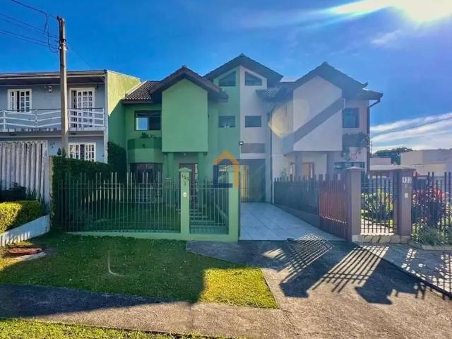 Casa / Sobrado para Venda em Curitiba/PR Atuba 5 Quartos