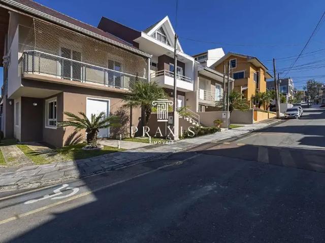 Casa / Sobrado para Venda em Curitiba/PR Abranches 3 Quartos