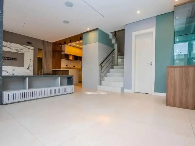 Casa / Sobrado para Venda em Curitiba/PR Água Verde 3 Quartos