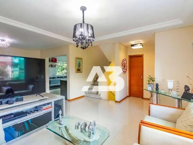 Casa / Sobrado para Venda em Curitiba/PR Água Verde 3 Quartos
