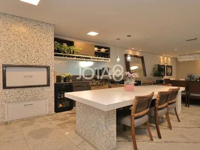 Casa / Sobrado para Venda em Curitiba/PR Água Verde 4 Quartos