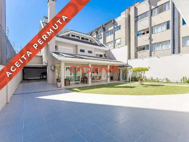 Casa / Sobrado para Venda em Curitiba/PR Ahú 4 Quartos