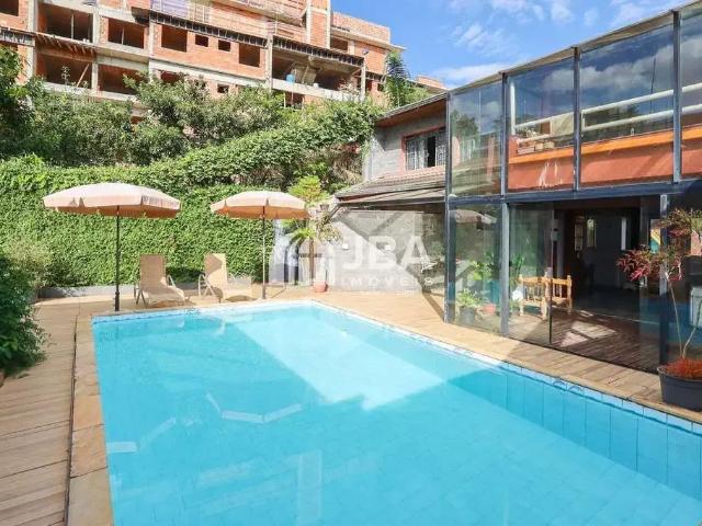 Casa / Sobrado para Venda em Curitiba/PR Ahú 4 Quartos