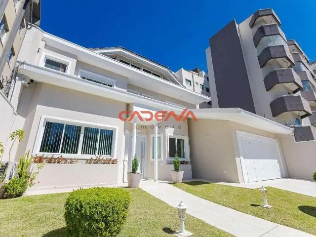 Casa / Sobrado para Venda em Curitiba/PR Ahú 4 Quartos