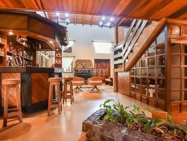 Casa / Sobrado para Venda em Curitiba/PR Ahú 5 Quartos