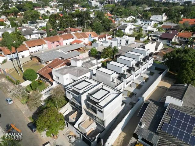Casa / Sobrado para Venda em Curitiba/PR Ahú 3 Quartos