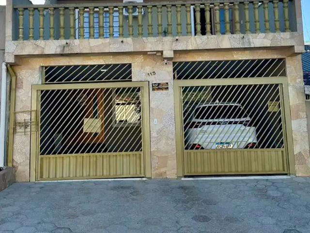 Casa / Sobrado para Venda em Curitiba/PR Alto Boqueirão 1 Quartos