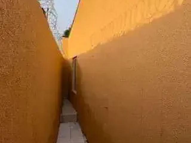 Casa / Sobrado para Venda em Curitiba/PR Alto Boqueirão 2 Quartos
