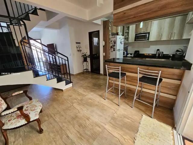 Casa / Sobrado para Venda em Curitiba/PR Alto Boqueirão 3 Quartos
