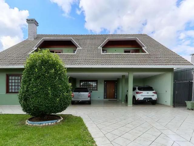 Casa / Sobrado para Venda em Curitiba/PR Santa Felicidade 3 Quartos