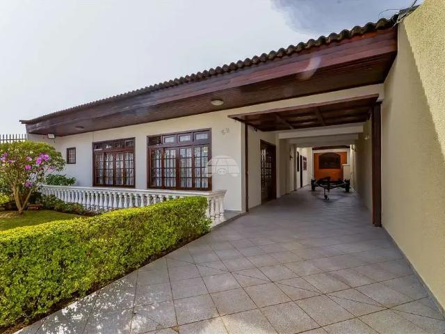 Casa / Sobrado para Venda em Curitiba/PR Bacacheri 4 Quartos