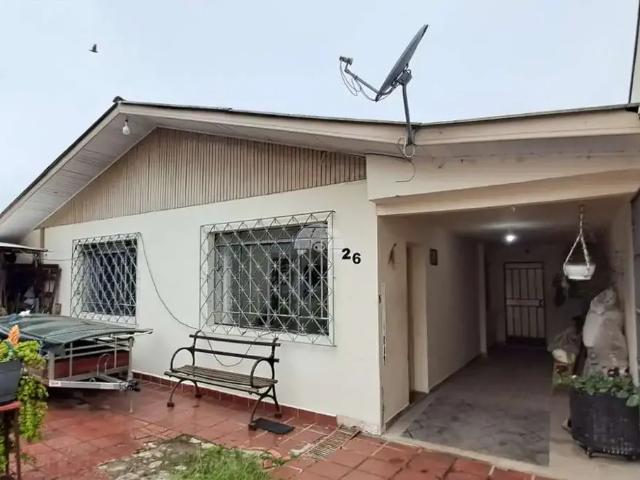 Casa / Sobrado para Venda em Curitiba/PR Bacacheri 3 Quartos