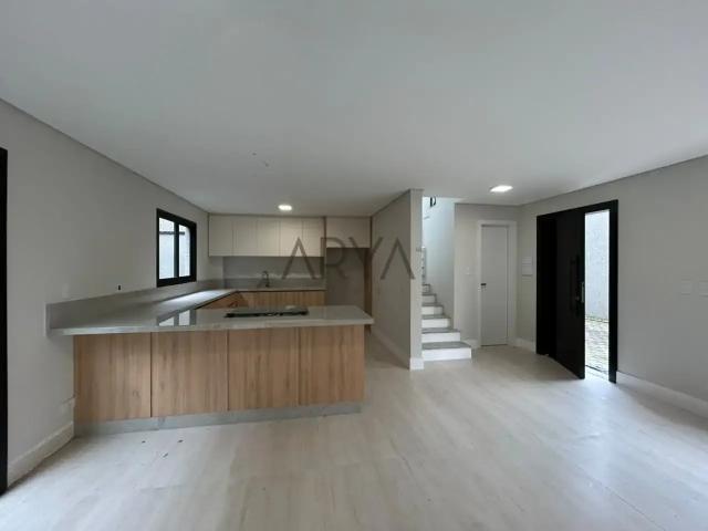 Casa / Sobrado para Venda em Curitiba/PR Bacacheri 3 Quartos