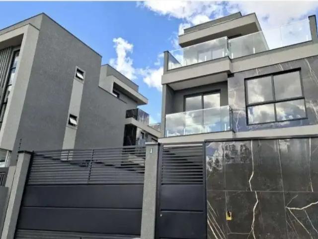 Casa / Sobrado para Venda em Curitiba/PR Bacacheri 4 Quartos