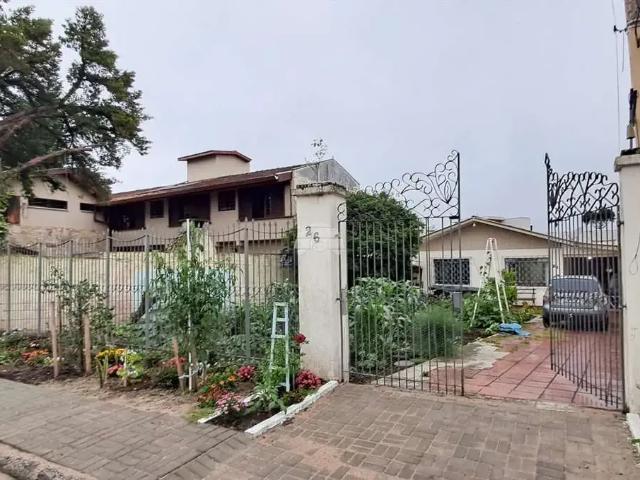 Casa / Sobrado para Venda em Curitiba/PR Bacacheri 3 Quartos