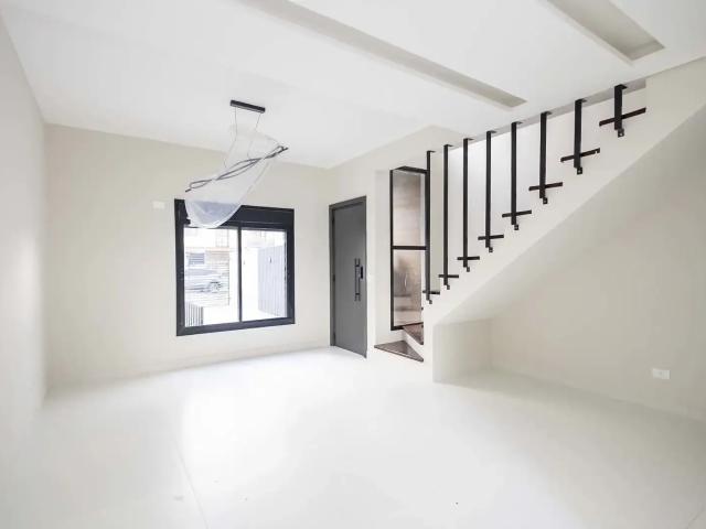 Casa / Sobrado para Venda em Curitiba/PR Barreirinha 3 Quartos
