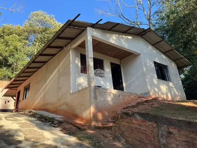 Casa / Sobrado para Venda em Curitiba/PR Barreirinha 3 Quartos