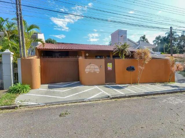 Casa / Sobrado para Venda em Curitiba/PR Barreirinha 3 Quartos