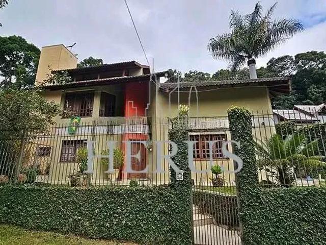 Casa / Sobrado para Venda em Curitiba/PR Barreirinha 4 Quartos