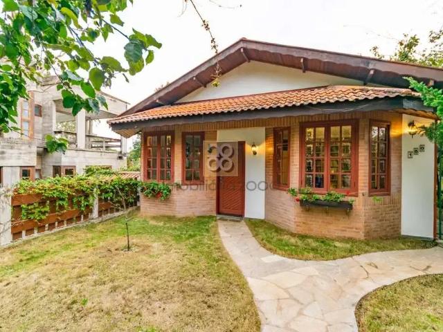 Casa / Sobrado para Venda em Curitiba/PR Barreirinha 4 Quartos