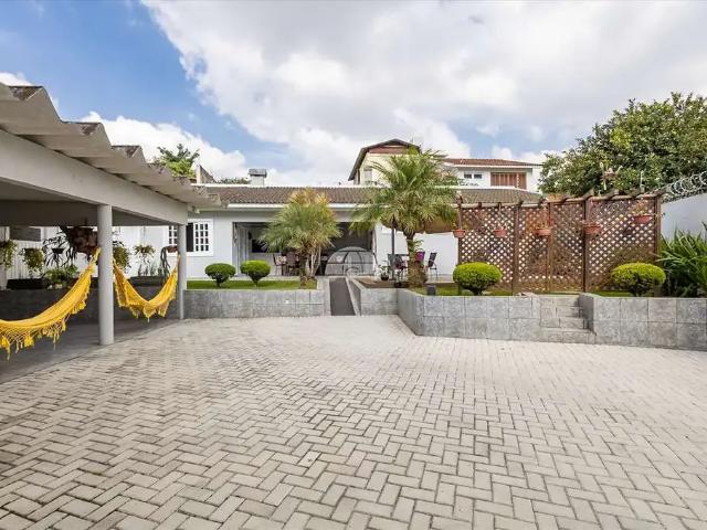 Casa / Sobrado para Venda em Curitiba/PR Boa Vista 4 Quartos