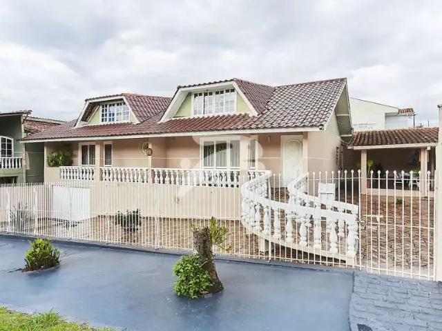 Casa / Sobrado para Venda em Curitiba/PR Boa Vista 6 Quartos