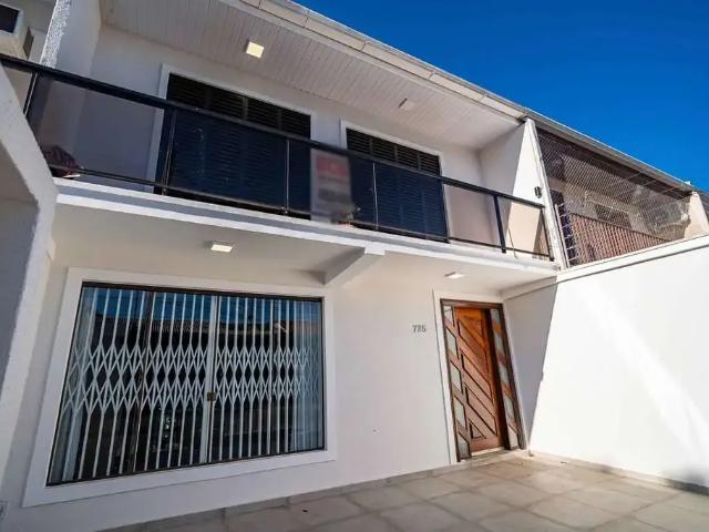 Casa / Sobrado para Venda em Curitiba/PR Boa Vista 3 Quartos