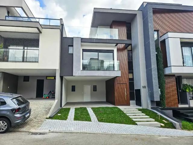 Casa / Sobrado para Venda em Curitiba/PR Boa Vista 3 Quartos