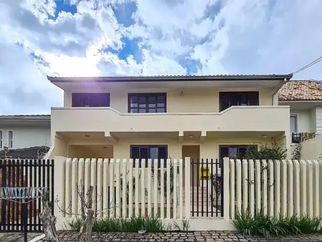 Casa / Sobrado para Venda em Curitiba/PR Boqueirão 4 Quartos
