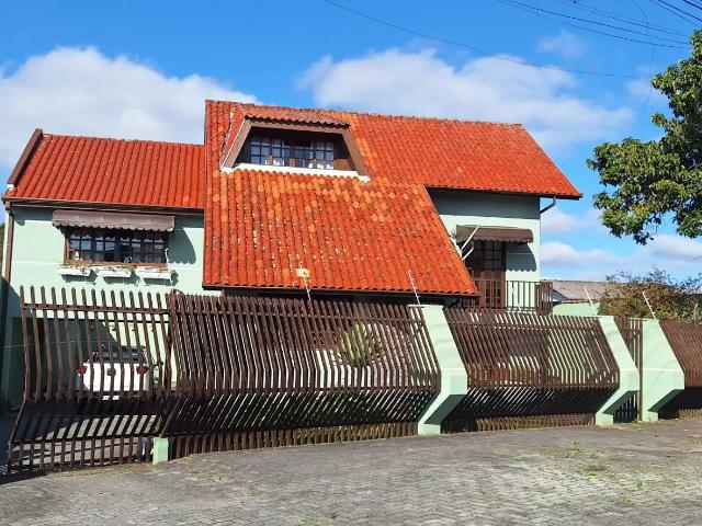 Casa / Sobrado para Venda em Curitiba/PR Boqueirão 5 Quartos
