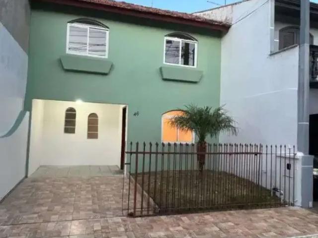 Casa / Sobrado para Venda em Curitiba/PR Boqueirão 3 Quartos