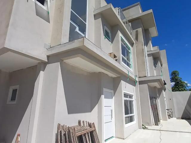 Casa / Sobrado para Venda em Curitiba/PR Boqueirão 3 Quartos